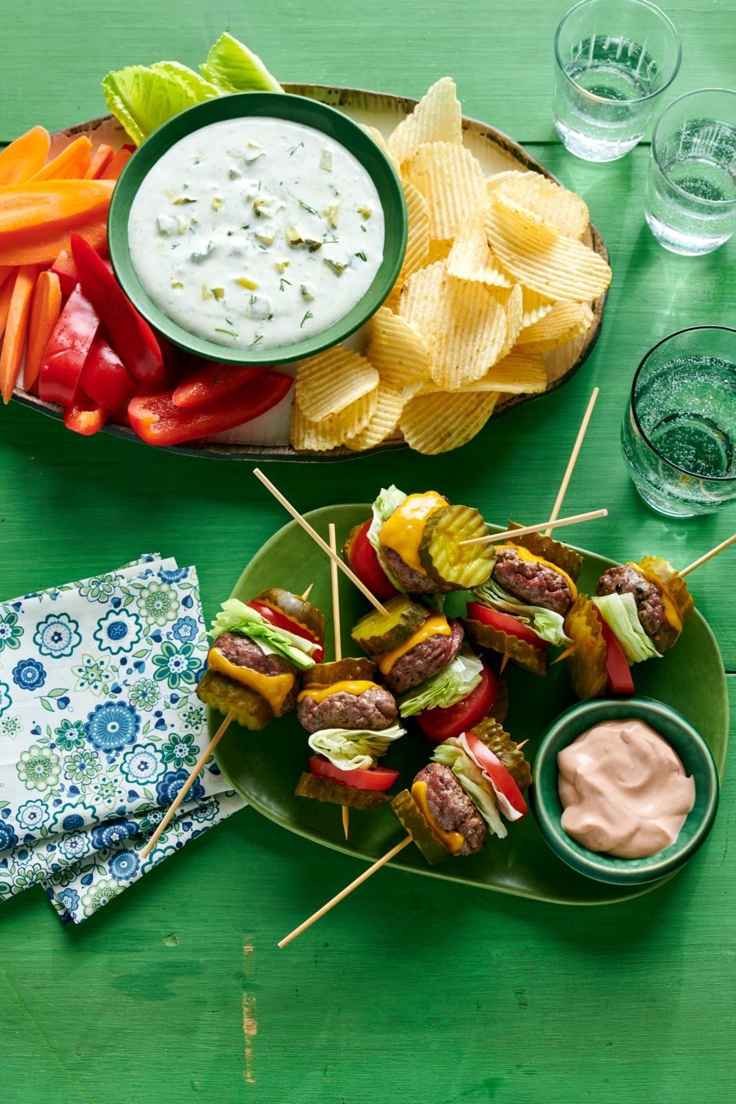 Make Your Long Weekend Memorable With These Tasty Memorial Day Appetizers