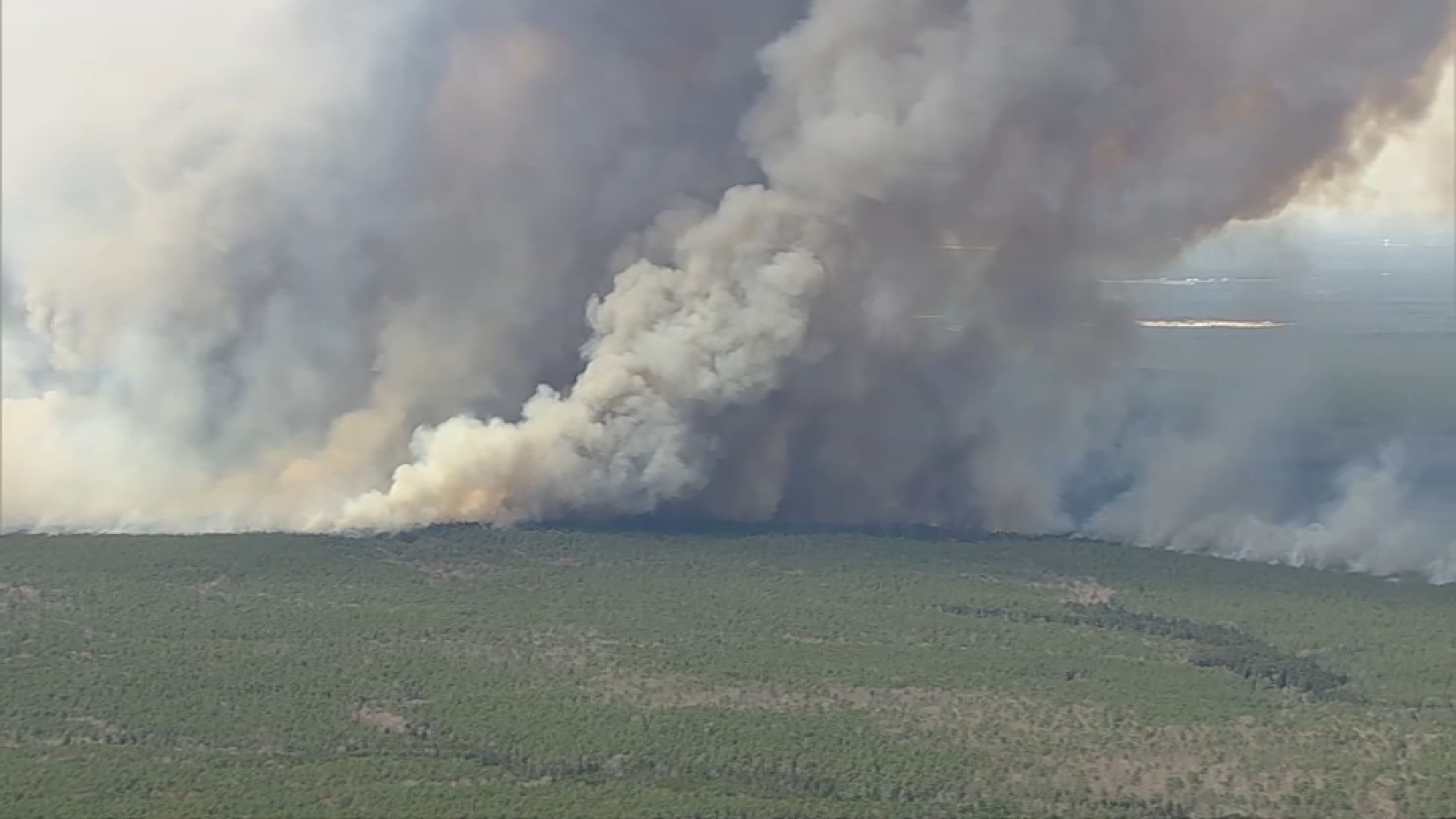 Ocean County wildfire fills air above Barnegat Twp. with thick smoke