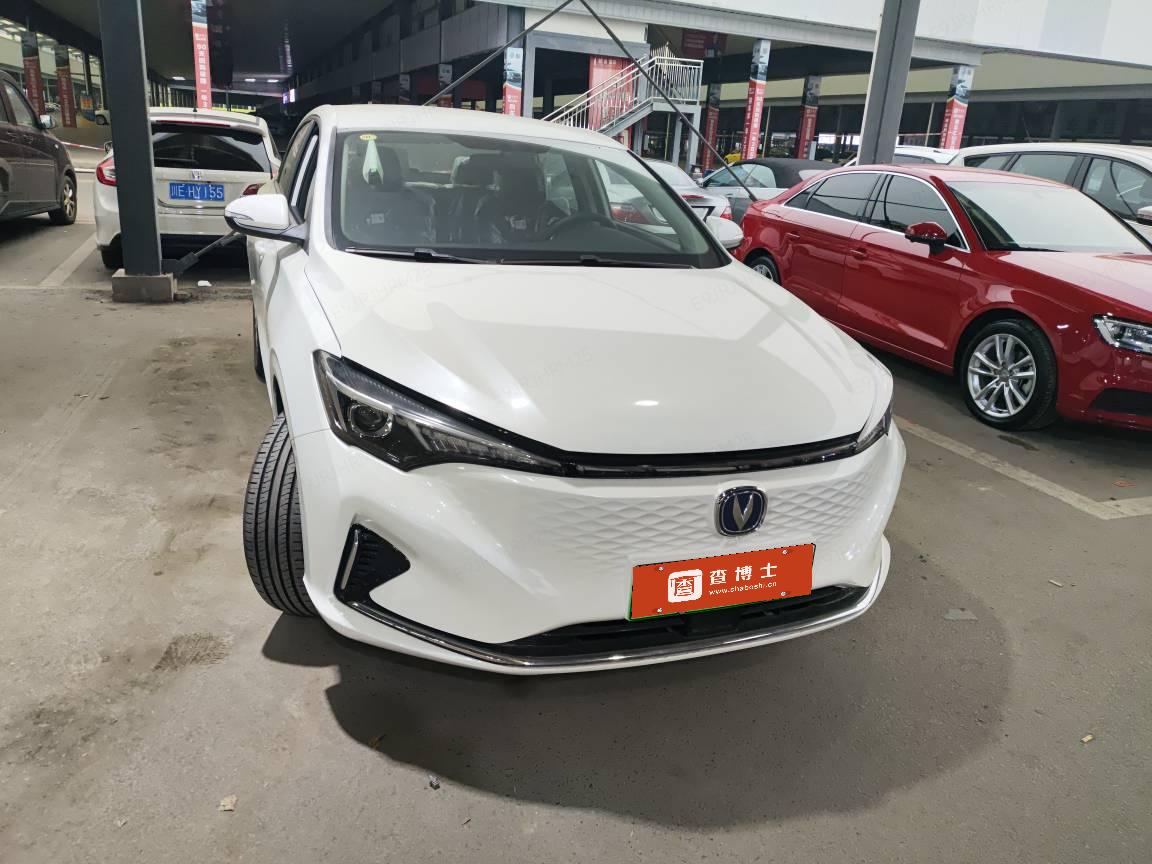 长安 逸动新能源 2022款 EV460 智焕网约版 磷酸铁锂实拍图