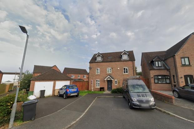 Extension criticised as 'separate dwelling' approved for 'village' HMO