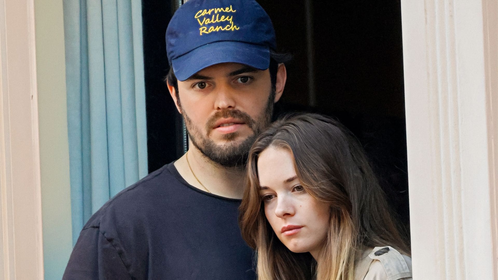 Stella Banderas y su prometido, Alex Gruszynski, dos enamorados en Málaga