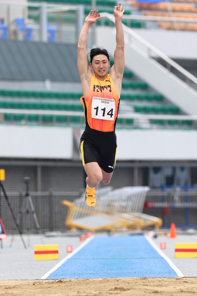 “16m58 대역전”…유규민, 아시아육상선수권 대표 선발전 우승→구미 메달 도전