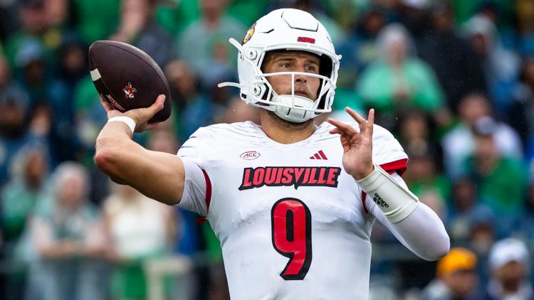 Former Hamilton QB Shough sees stock rise ahead of NFL Draft