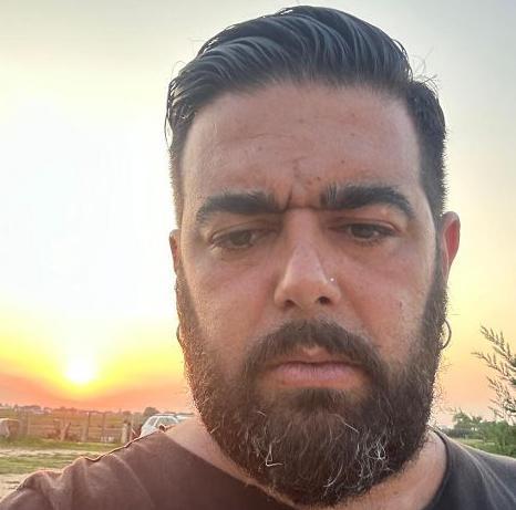 Trovato morto nel suo letto a soli 44 anni