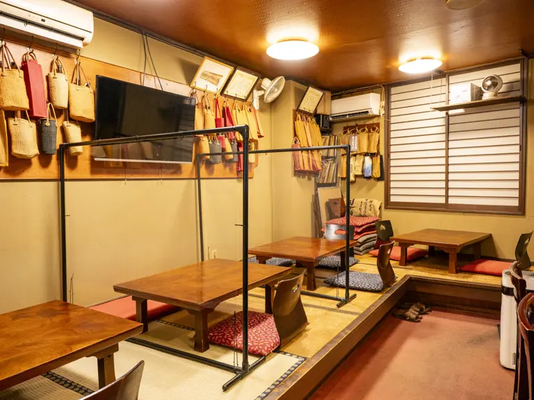 Eiffel Tower gets rust all-clear and a new lick of paint