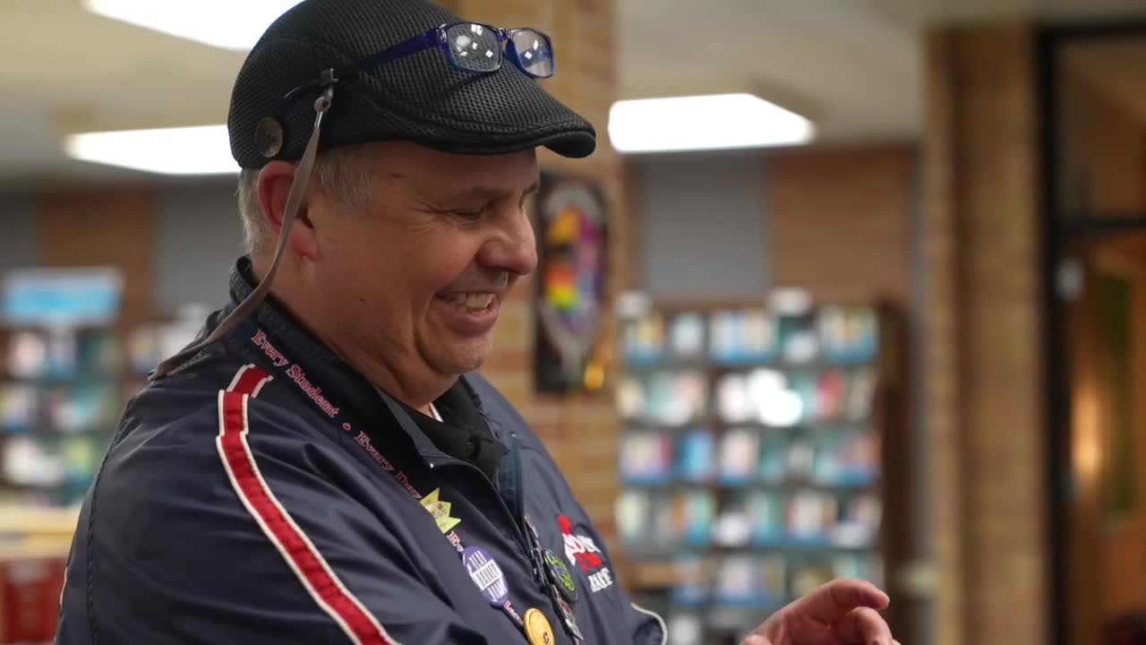 Mason High School Teacher Running for America's Favorite Teacher