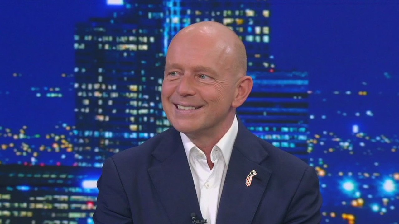 Steve Hilton announces run for CA governor