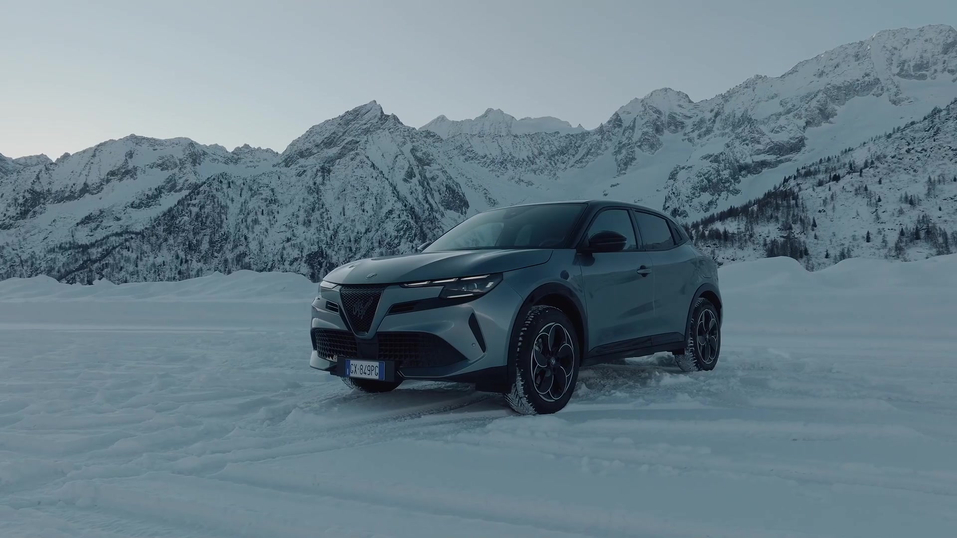 Alfa Romeo Junior Hybrid Q4 Design Preview in Arese Grey