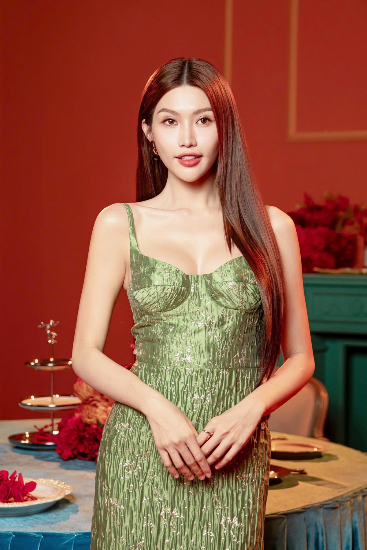 Á hậu Quỳnh Châu xin lỗi vì phát ngôn liên quan đại lễ 30/4