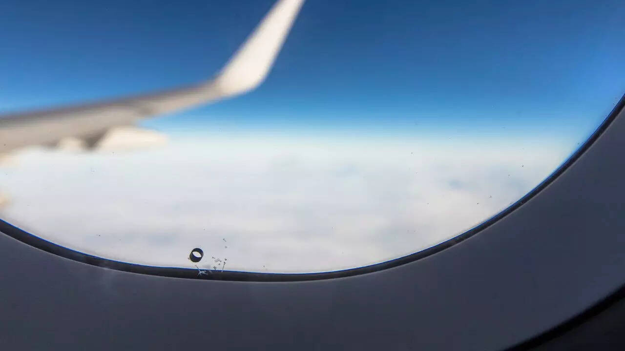 Ever wondered why airplane windows have a hole? Here's why