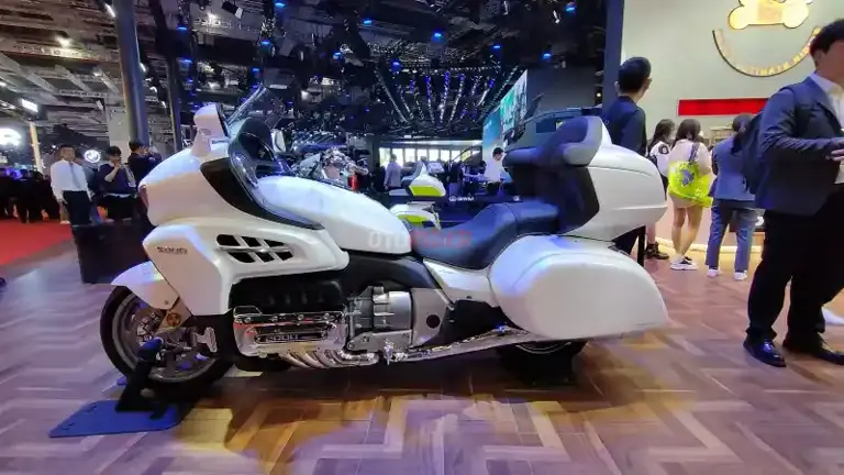 Laporan Langsung Auto Shanghai 2025: GWM Souo S2000GL Pesaing Gold Wing ...