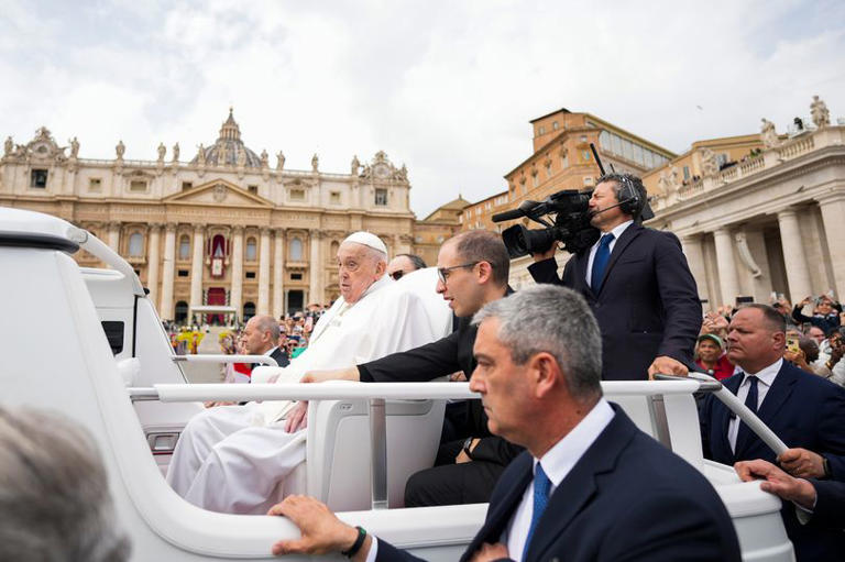 Inside Pope Francis' final hours including heartfelt last words and ...