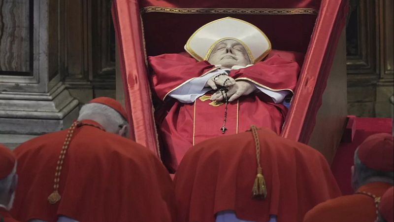 How Pope Francis' body is being preserved for his last farewell at St ...