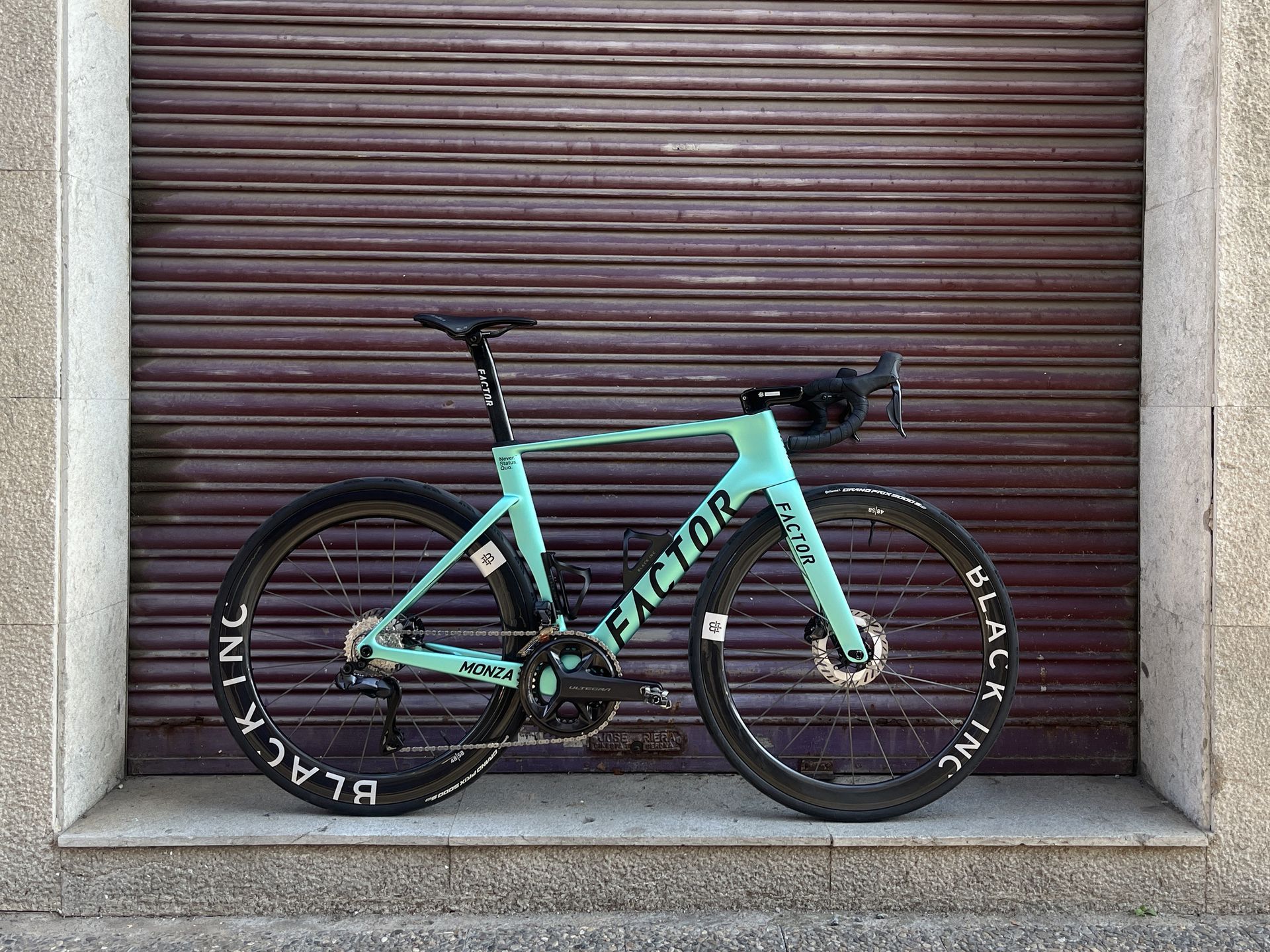 All-new Factor 'Monza' aero bike leaked: Another flagship race bike or something for the people?