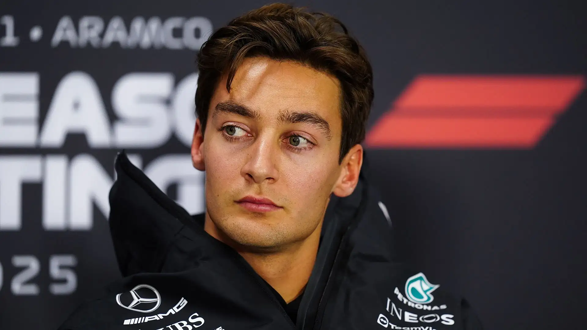 George Russell sfida McLaren e Max Verstappen: Ferrari snobbata