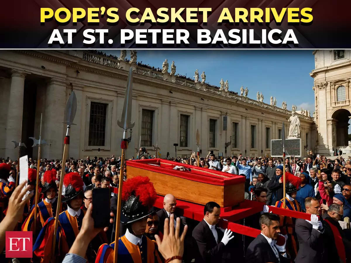 Pope Francis' casket taken in procession, lies in state at St Peter's ...