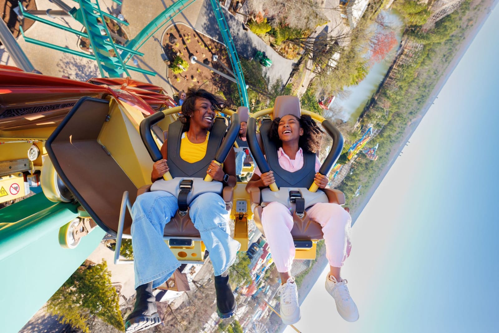 Newest roller-coaster in US catapults you to 105 km/h in four seconds