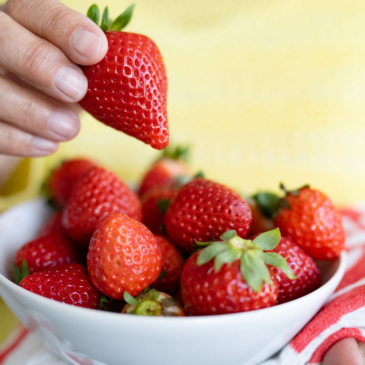 Fraises : voici celles qui contiennent le plus de pesticides ce ...