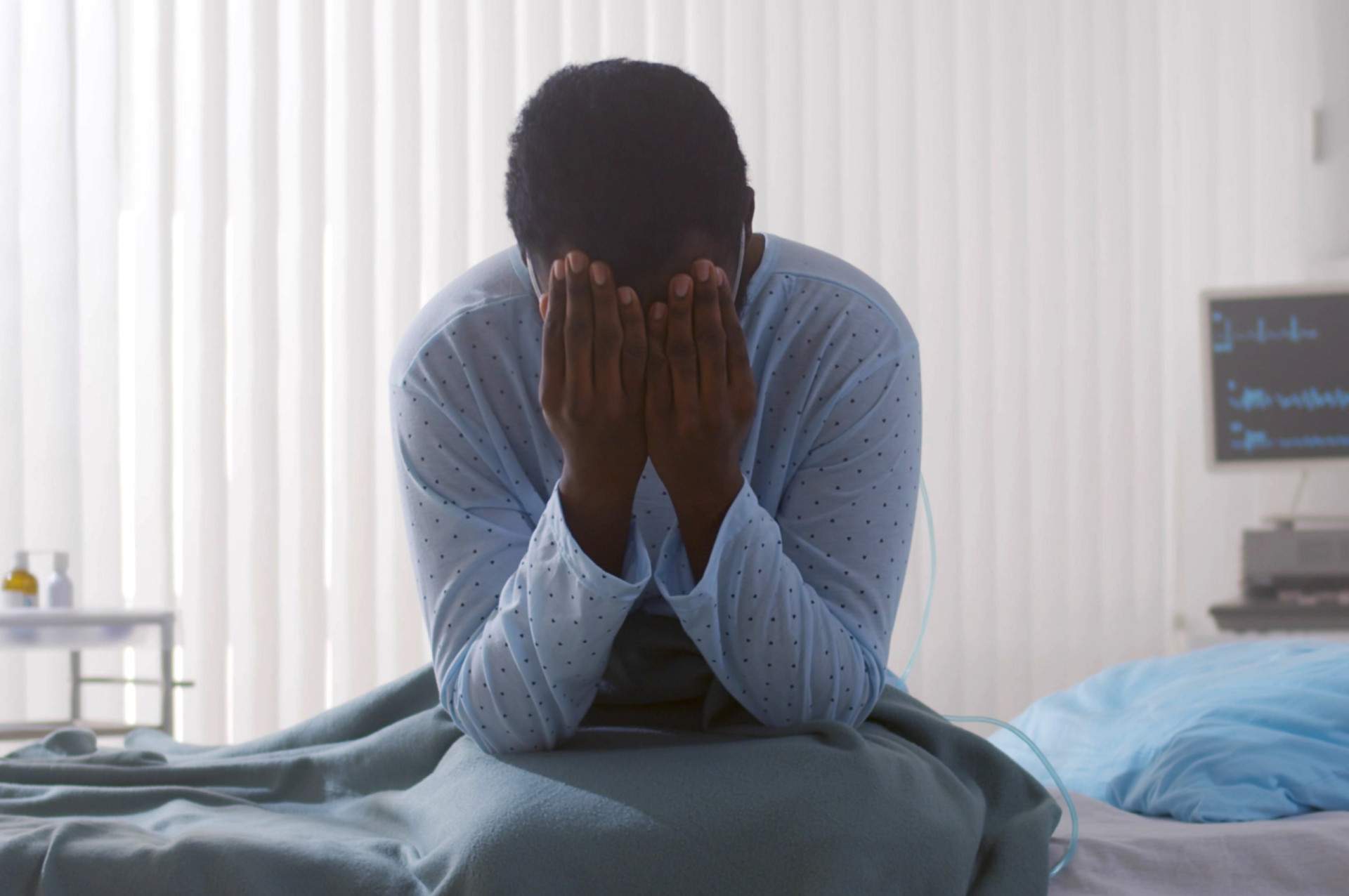 What are the warning signs of colorectal cancer?