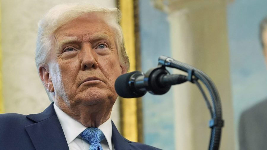 Trump hammers Zelensky for Crimea red line in peace talks Trump hammers Zelensky for Crimea red line in peace talks