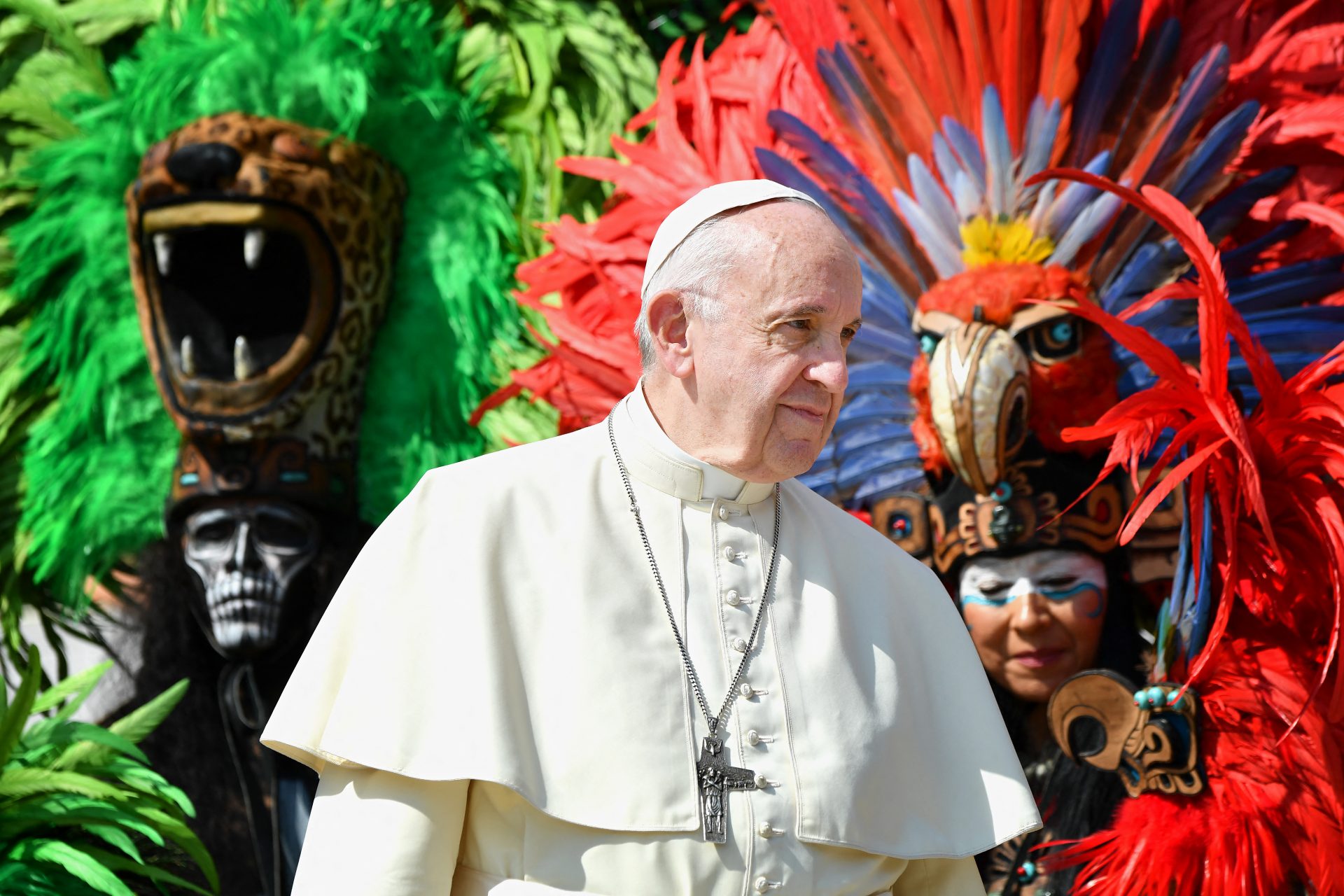 The pope is not buried beside his predecessors: here's why