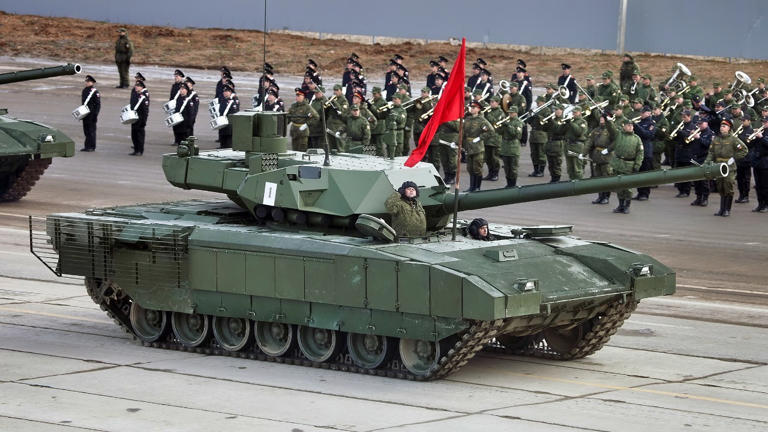 Russia’s factories keep building new tanks. They aren’t showing up in ...