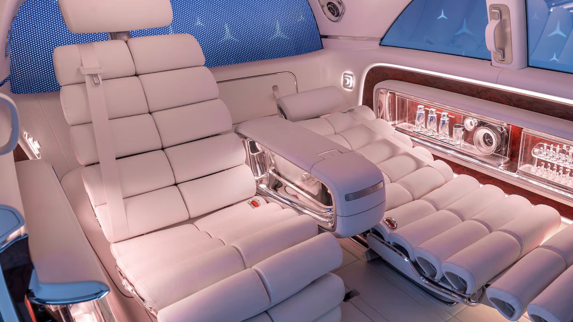 Photos: Mercedes-Benz’s new E-van is a gaming room, luxury suite rolled ...