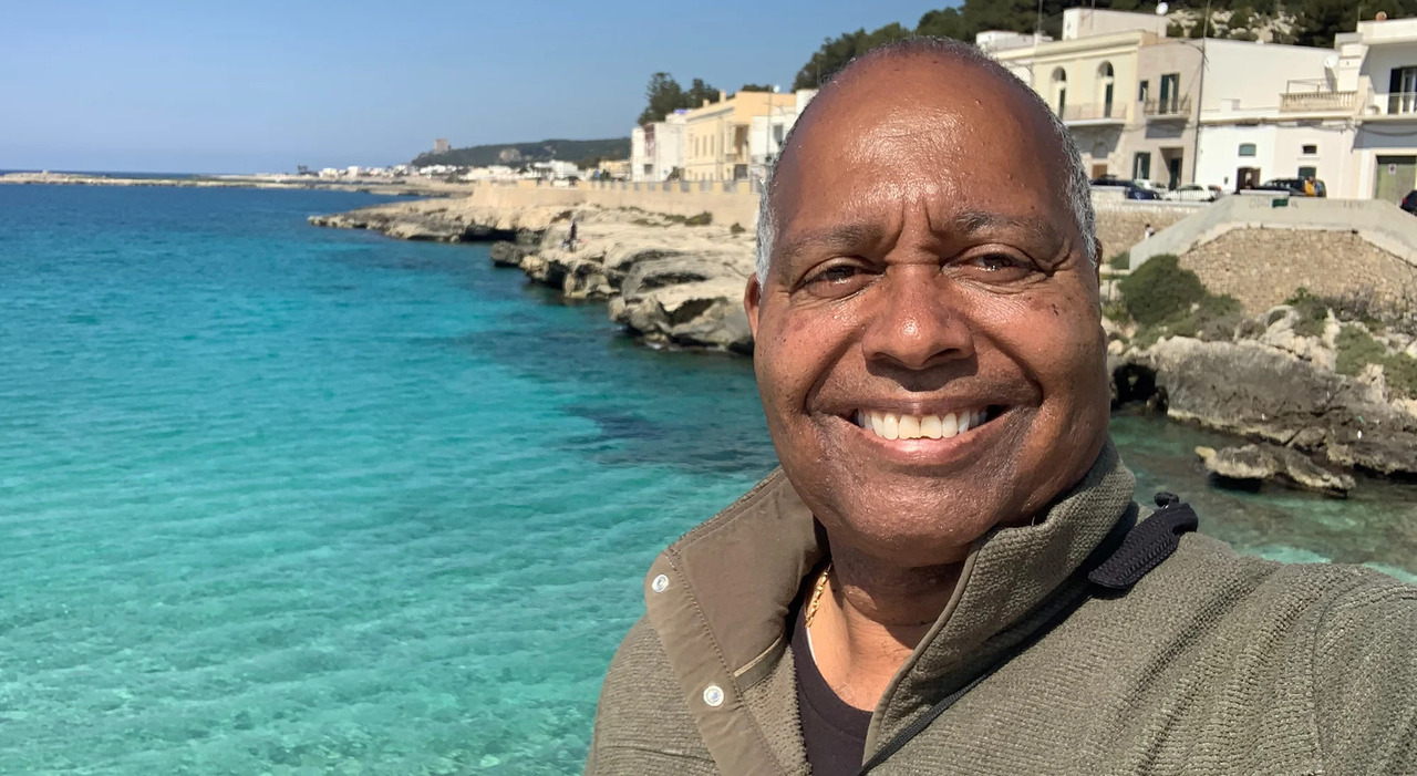 Keith, l'insegnante che ha lasciato la California per trasferirsi in ...