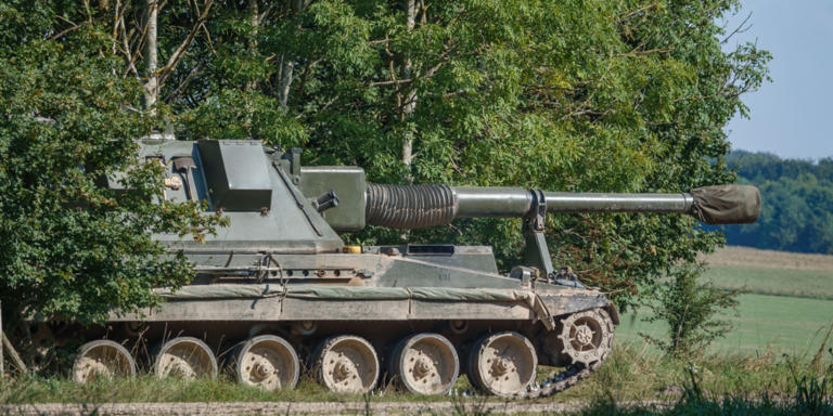 Ukraine Fires Up WWII-Era U.S. Howitzers in Battle Against Russia