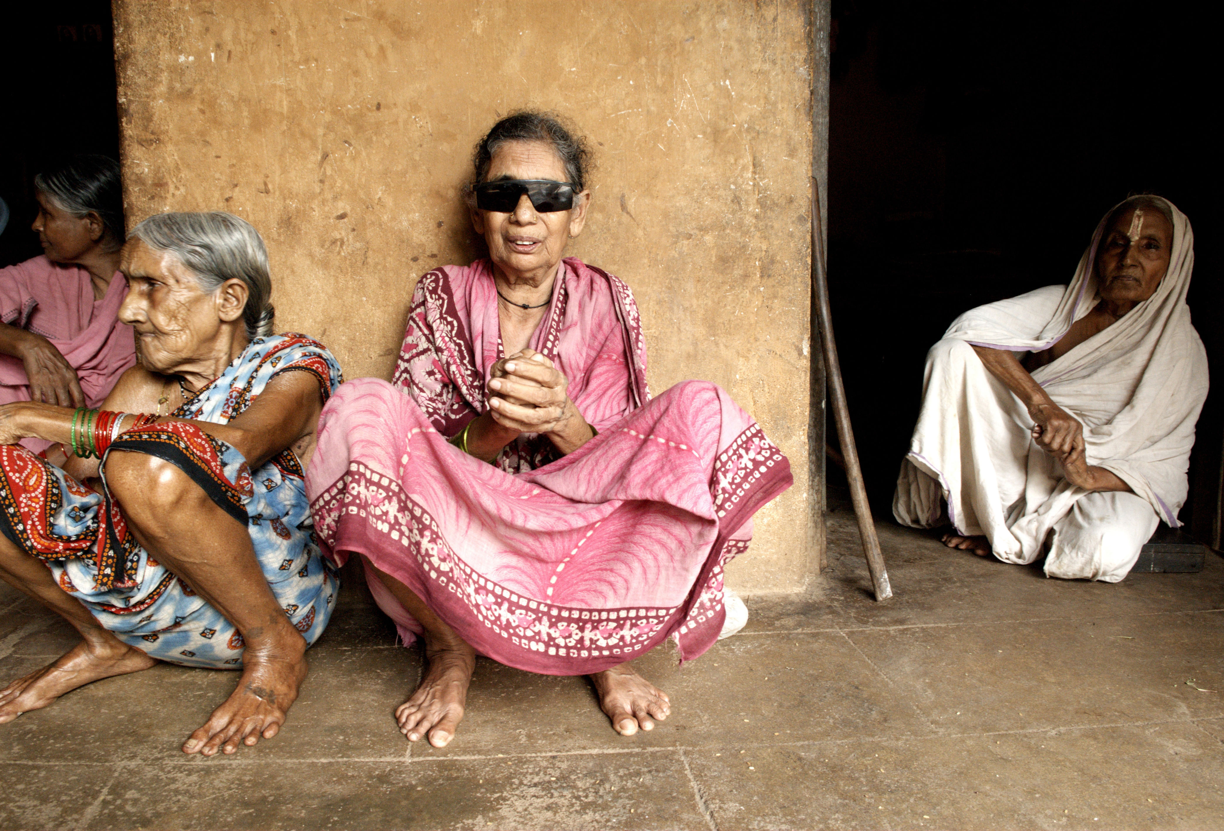 India carries high burden of eye cancer: How to recognise early signs