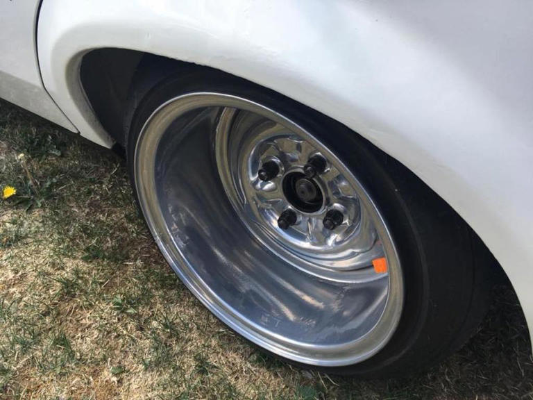 Best retro wheels: The coolest car rims of all time