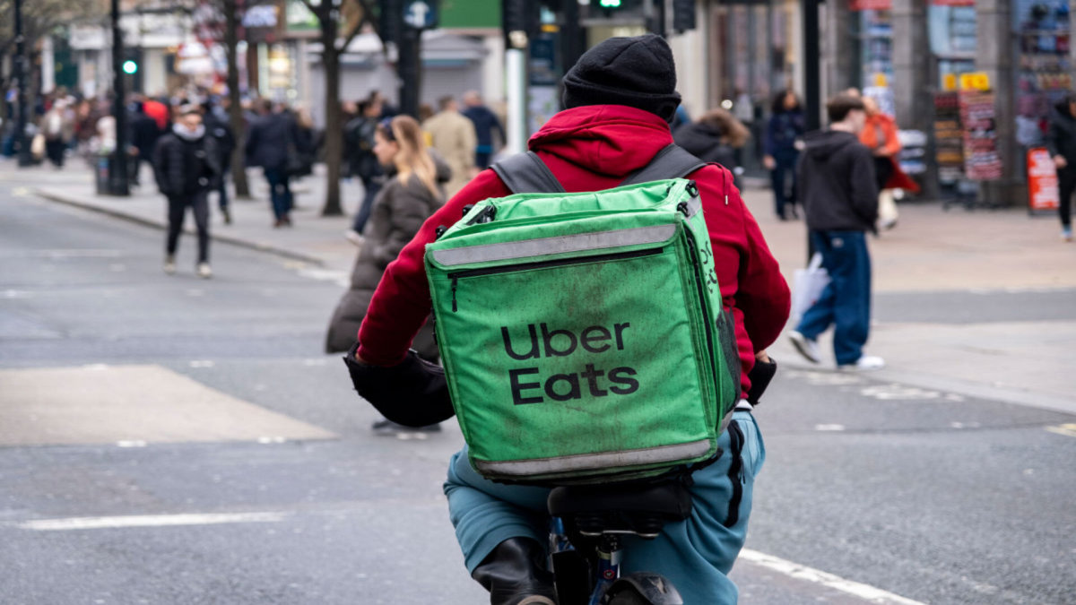 Uber slammed with lawsuit over alleged deception