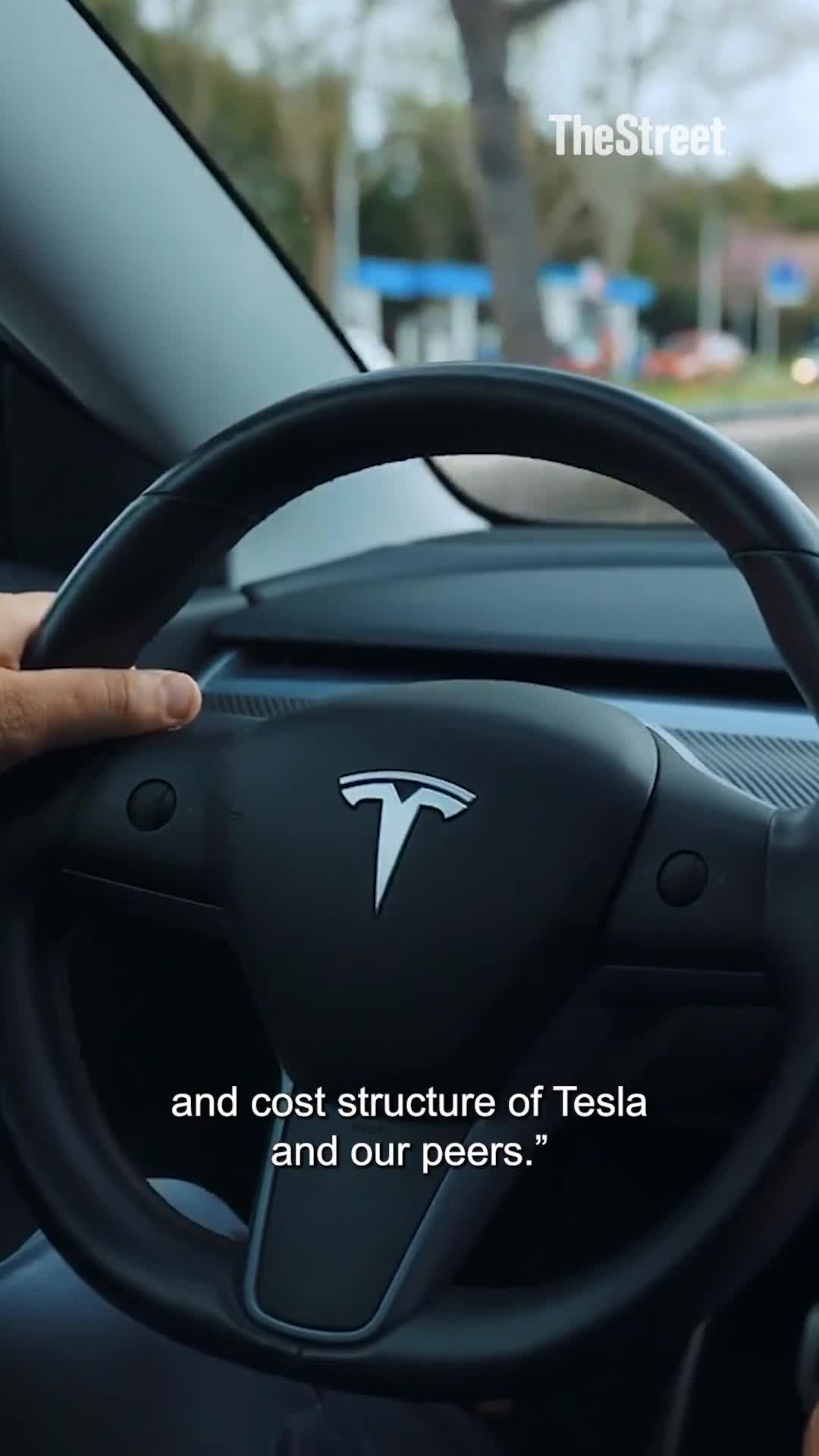 Tesla misses top and bottom lines in Q1