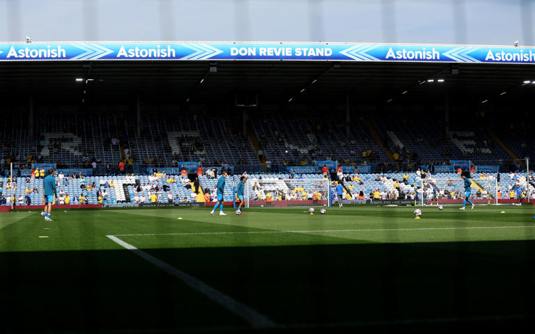 Leeds United Elland Road expansion latest: 56,500-capacity plans ...