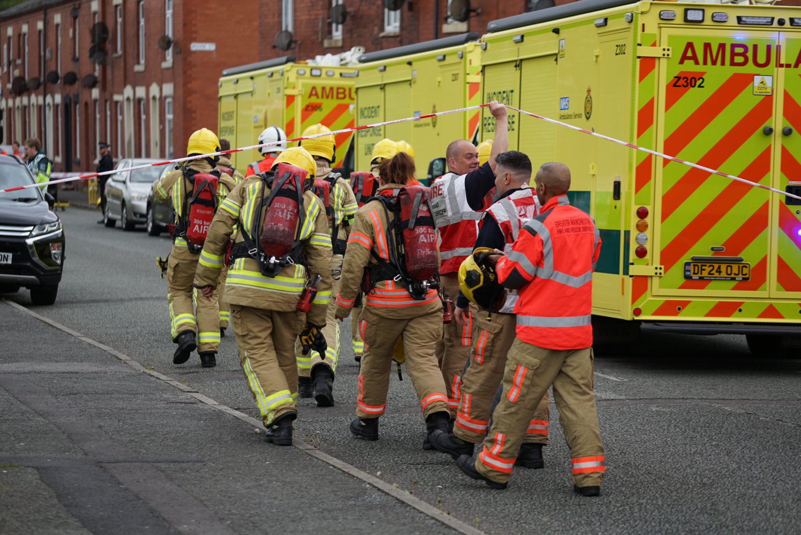 ‘Chemical incident’ closes roads with neighbours warned to keep windows ...