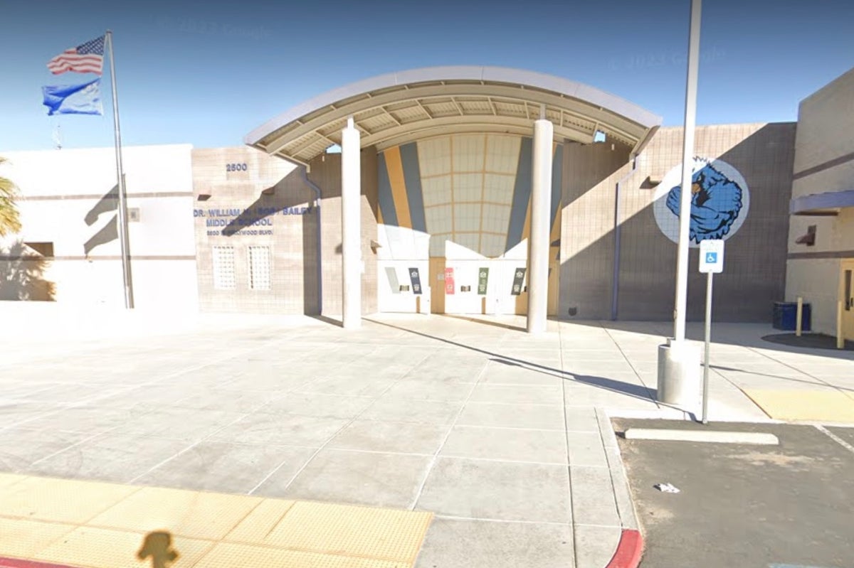 Mom storms onto Las Vegas campus and threatens to kill teacher who ...