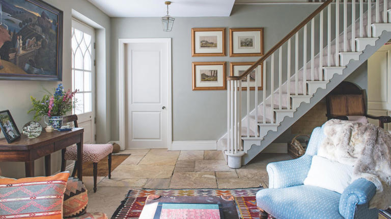 How to get rid of musty smells in your entryway – 7 methods for a fresh ...