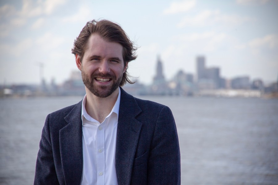 East Providence elder care worker launches US Senate primary against ...