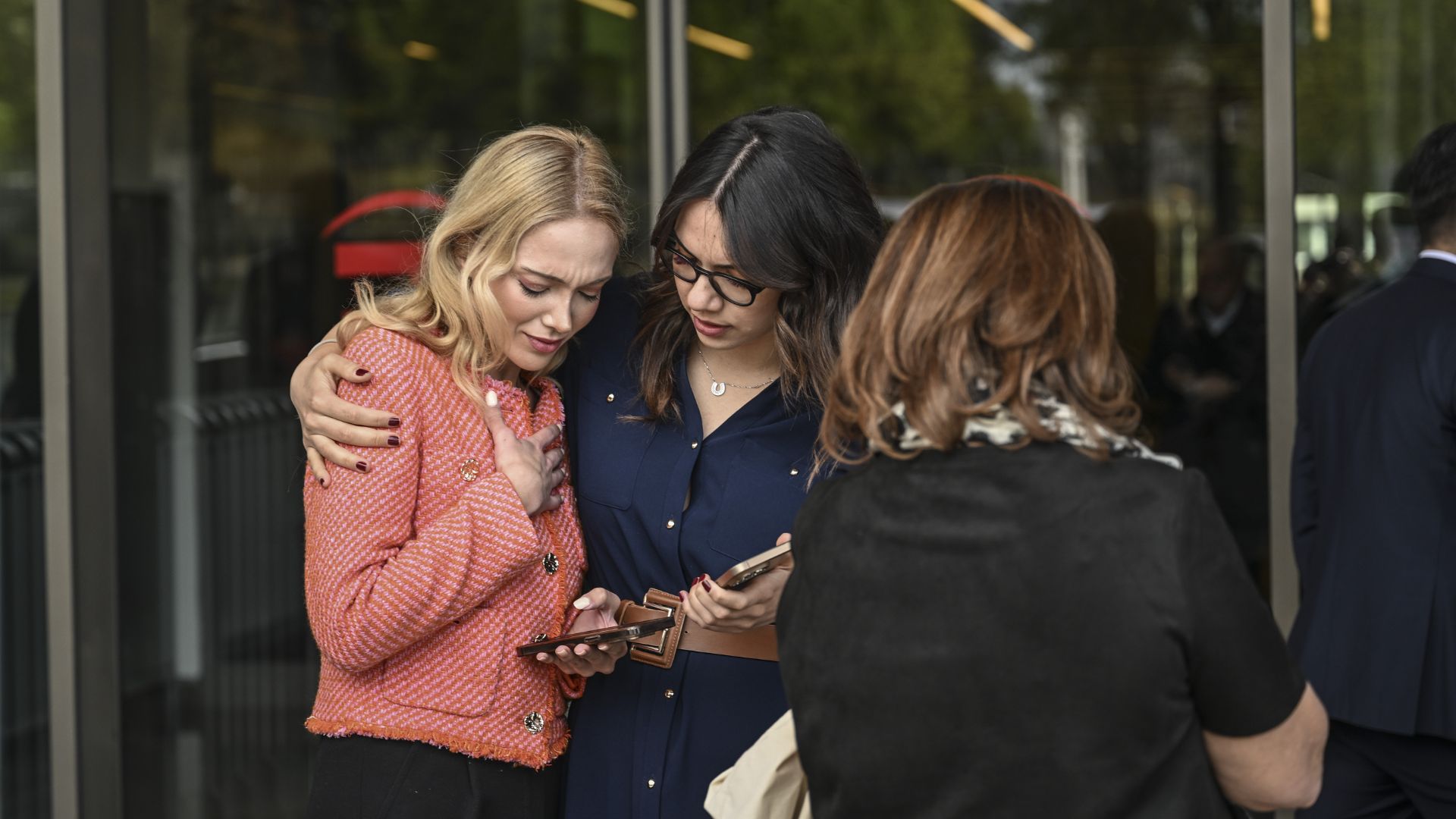 Turkey: Magnitude 6.2 earthquake shakes Istanbul; 151 injured amid ...