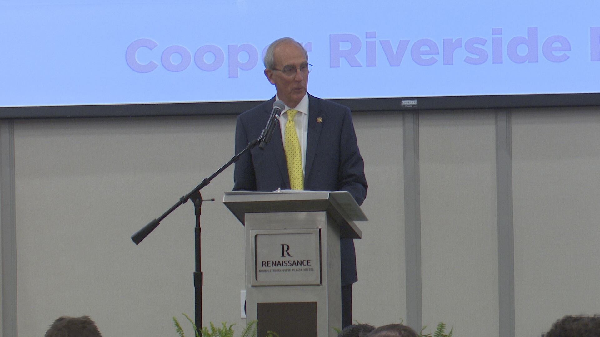 Mobile Mayor Sandy Stimpson addresses Downtown Mobile Alliance for ...