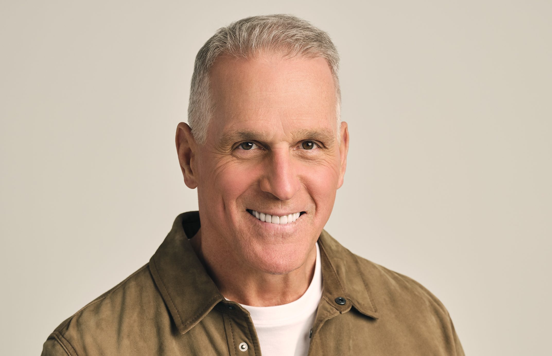 Mel Owens’ Ex-Wife: Meet the Golden Bachelor’s Ex-Spouse Fabiana Pimentel