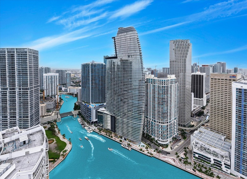 Inside one of only 3 duplexes at Aston Martin Residences in Miami — Now ...