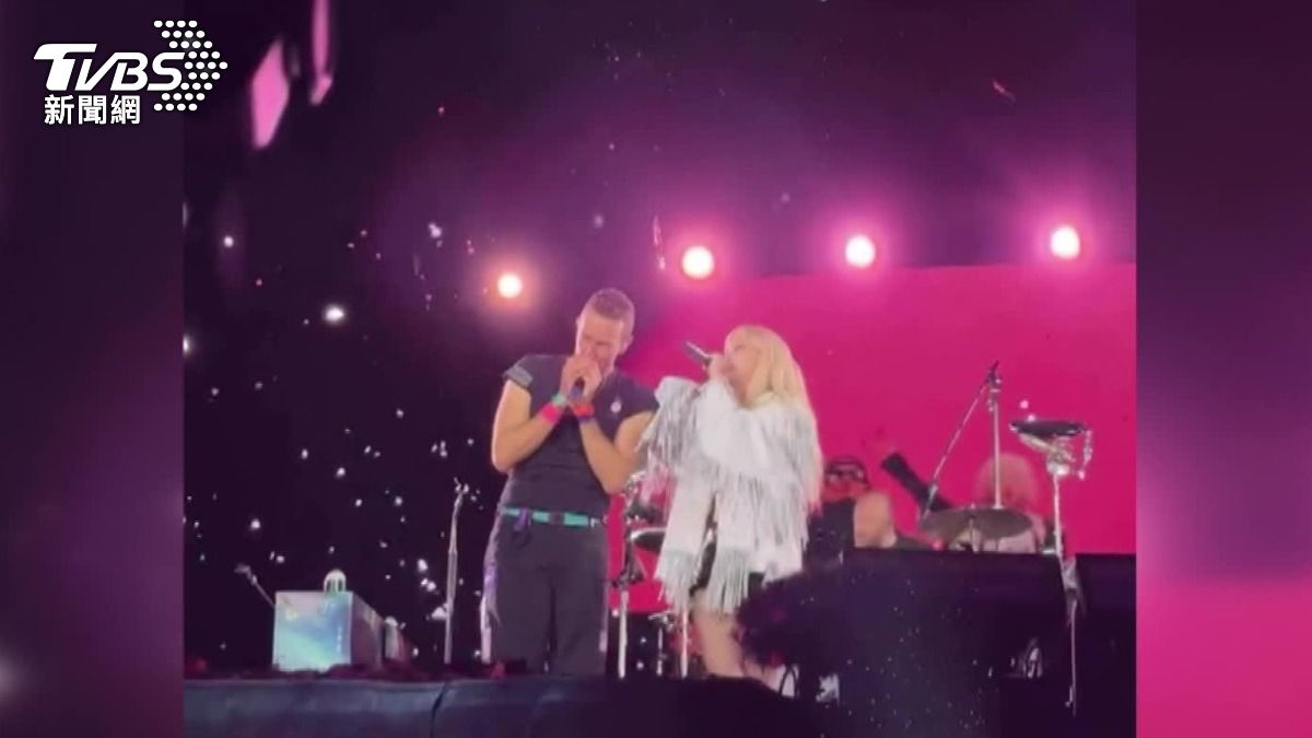 韓國場狂邀大咖！「BLACKPINK」Rosé加入Coldplay演唱會嗨爆全場