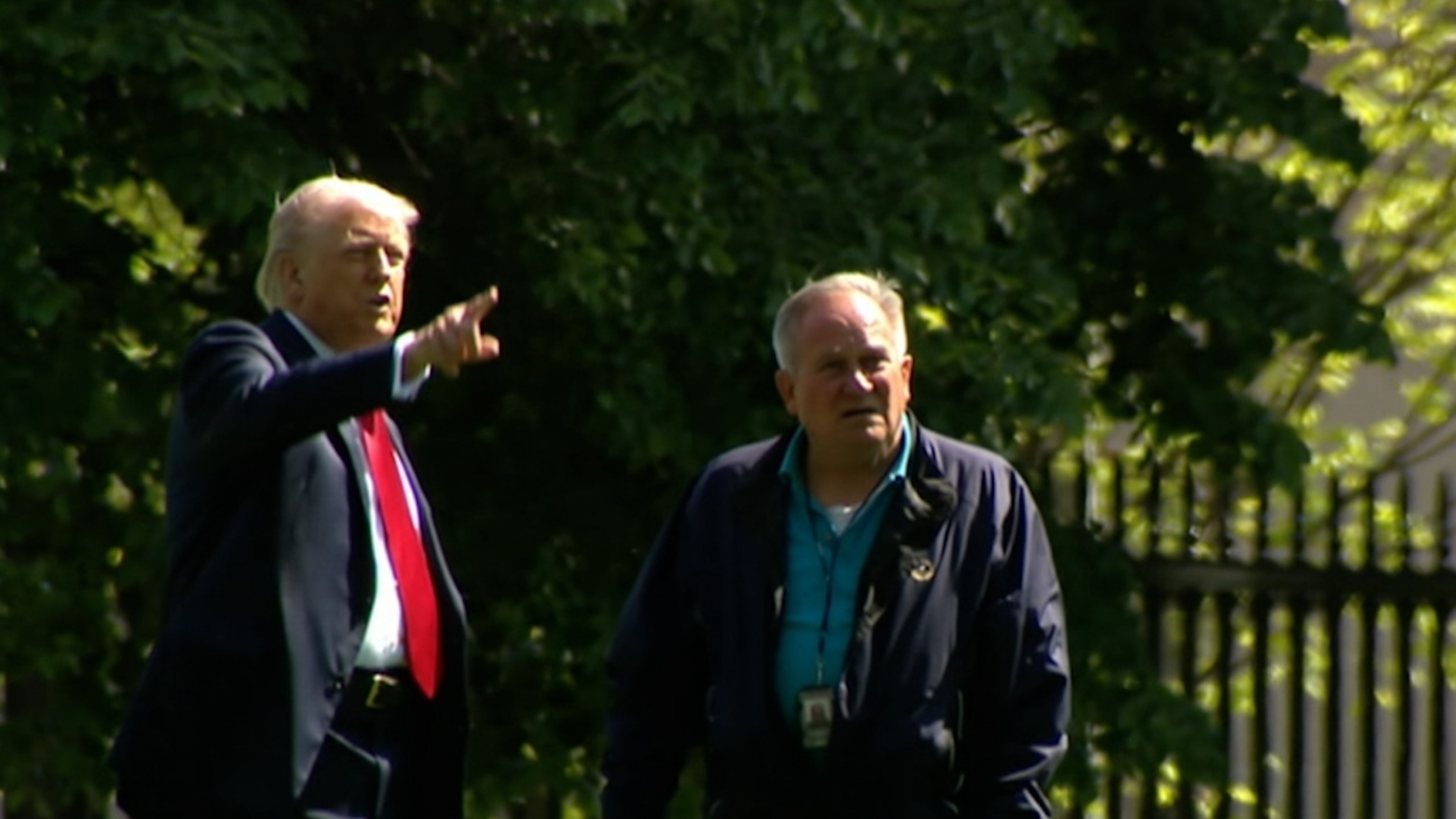 President Trump to install 2 flagpoles on White House North Lawn