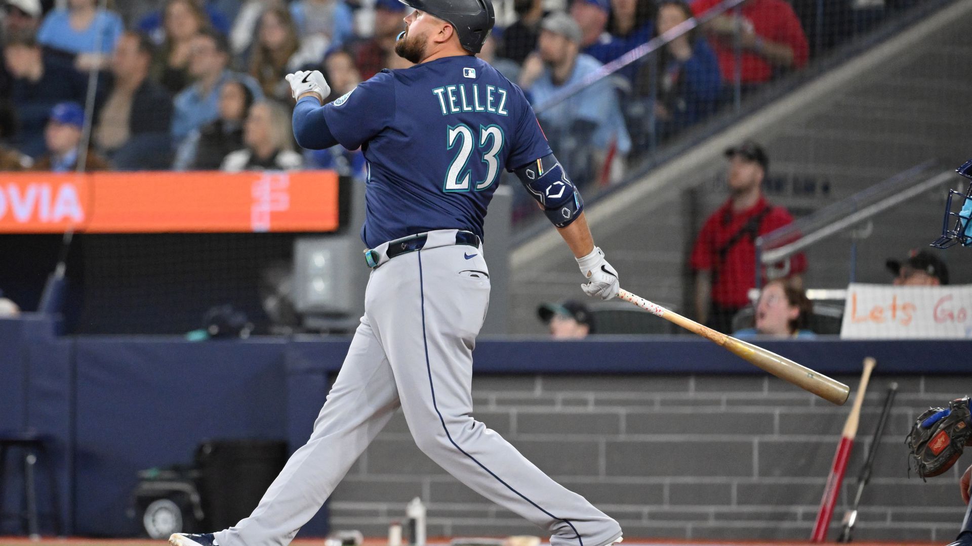 Mariners Reacts Survey: Rowdy Tellez, Real or Fake?