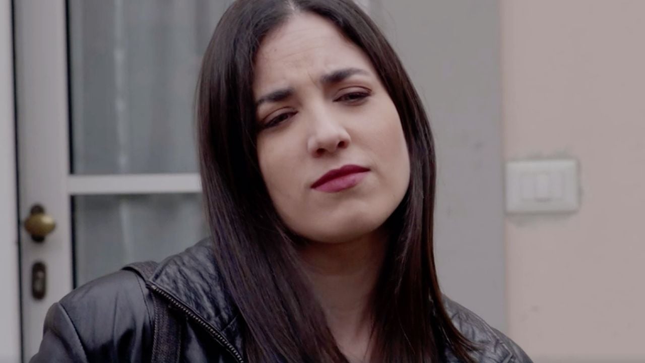 Un Posto al Sole Anticipazioni 24 aprile 2025, Doppia Puntata: Micaela è delusa. Problemi in ...