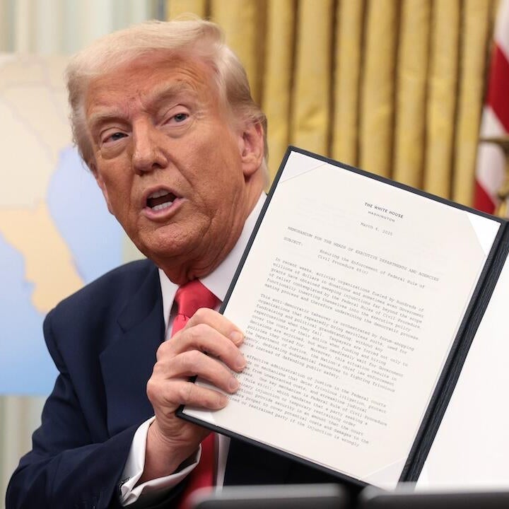 Judge seems sympathetic to Perkins Coie's bid to block Trump executive ...