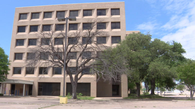 Office to residential conversion on LBJ in Dallas to include affordable ...