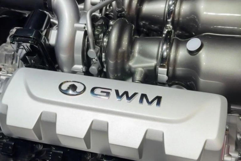 GWM reveals its first V8 – and the hardcore Tank 300 Hooke off-roader