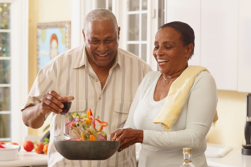 'Unclog' the arteries and slash heart disease risk with three lifestyle ...